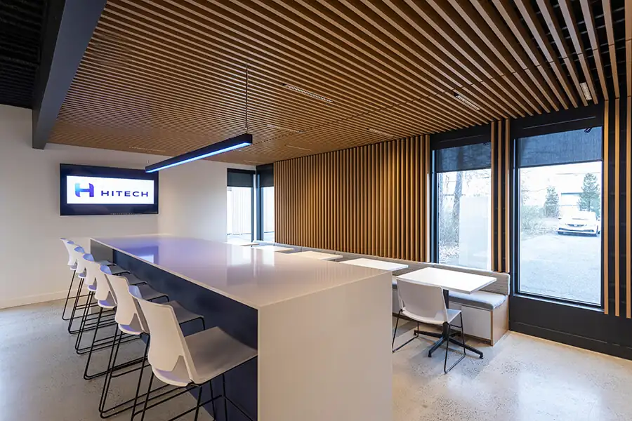 Linear Surface – Vivid Forms